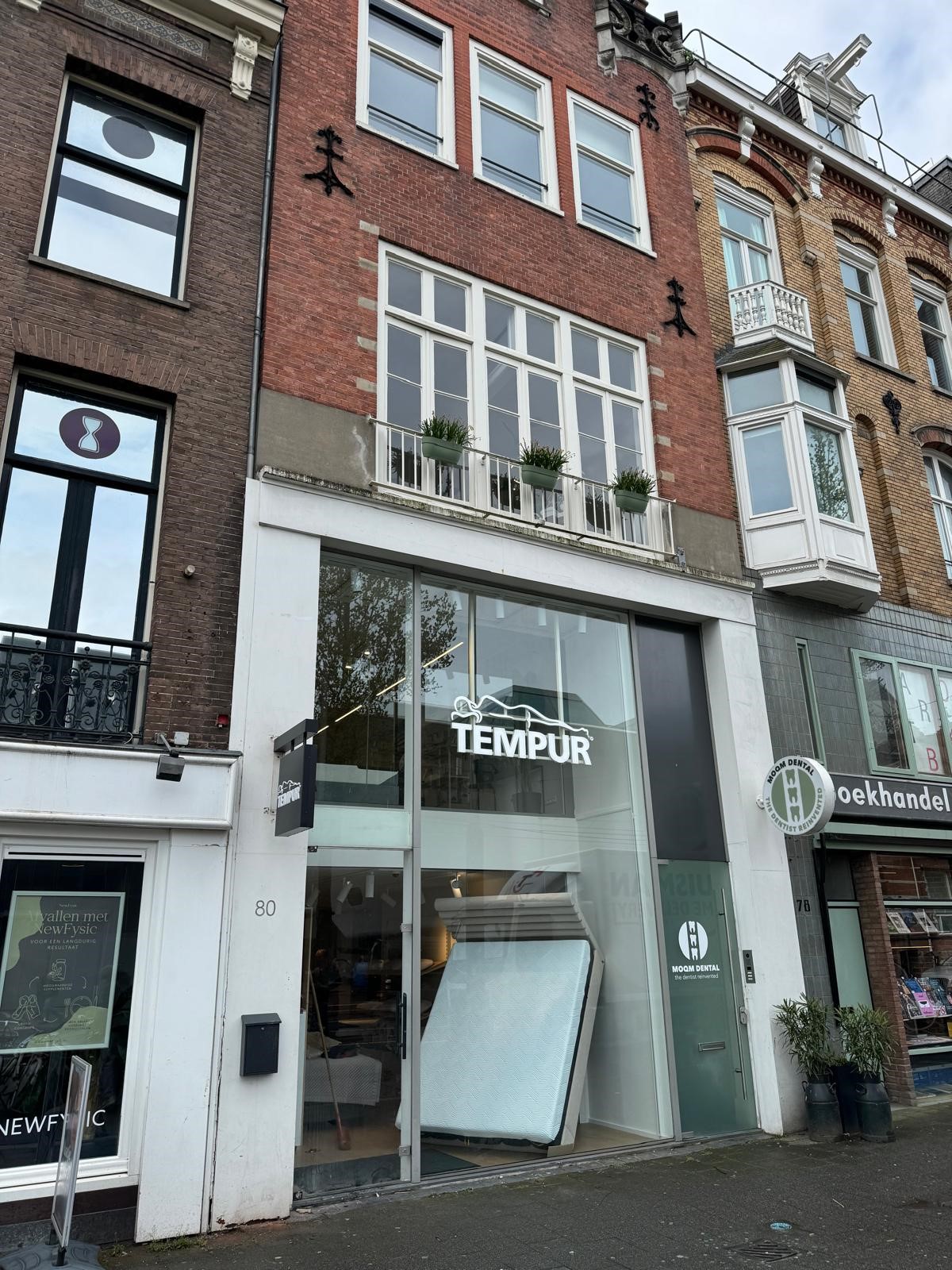 Tempur opens new store at Van Baerlestraat 80 in Amsterdam - B&O RETAIL ...