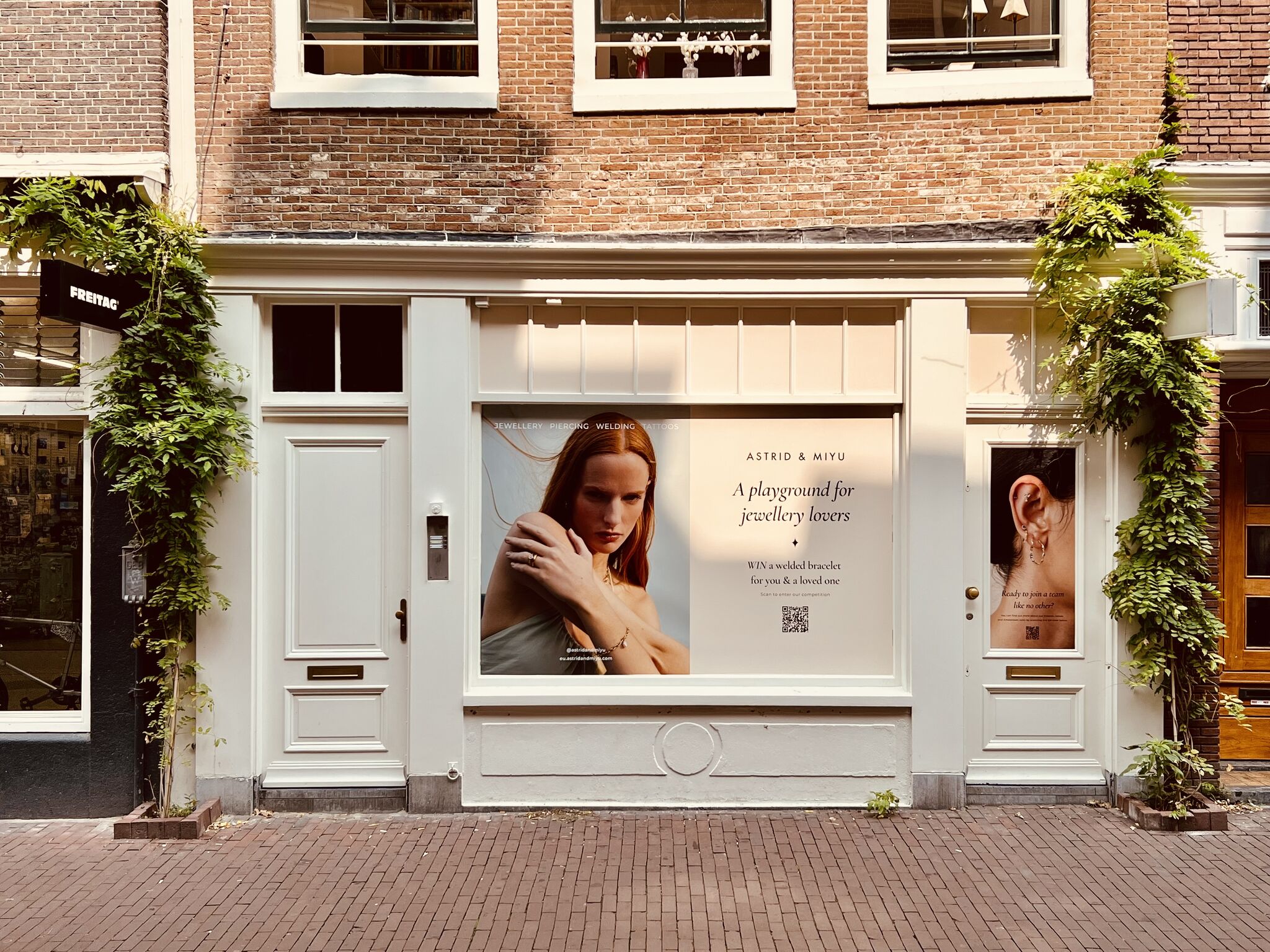 Astrid & Miyu rents a flagship store in Amsterdam - B&O RETAIL ...