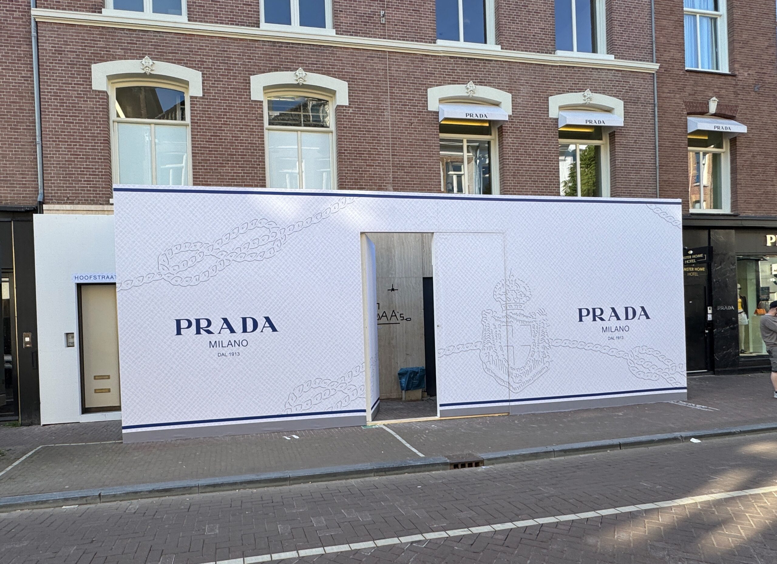 PRADA expands in P.C. Hooftstraat 59-61 in Amsterdam - B&O RETAIL ...
