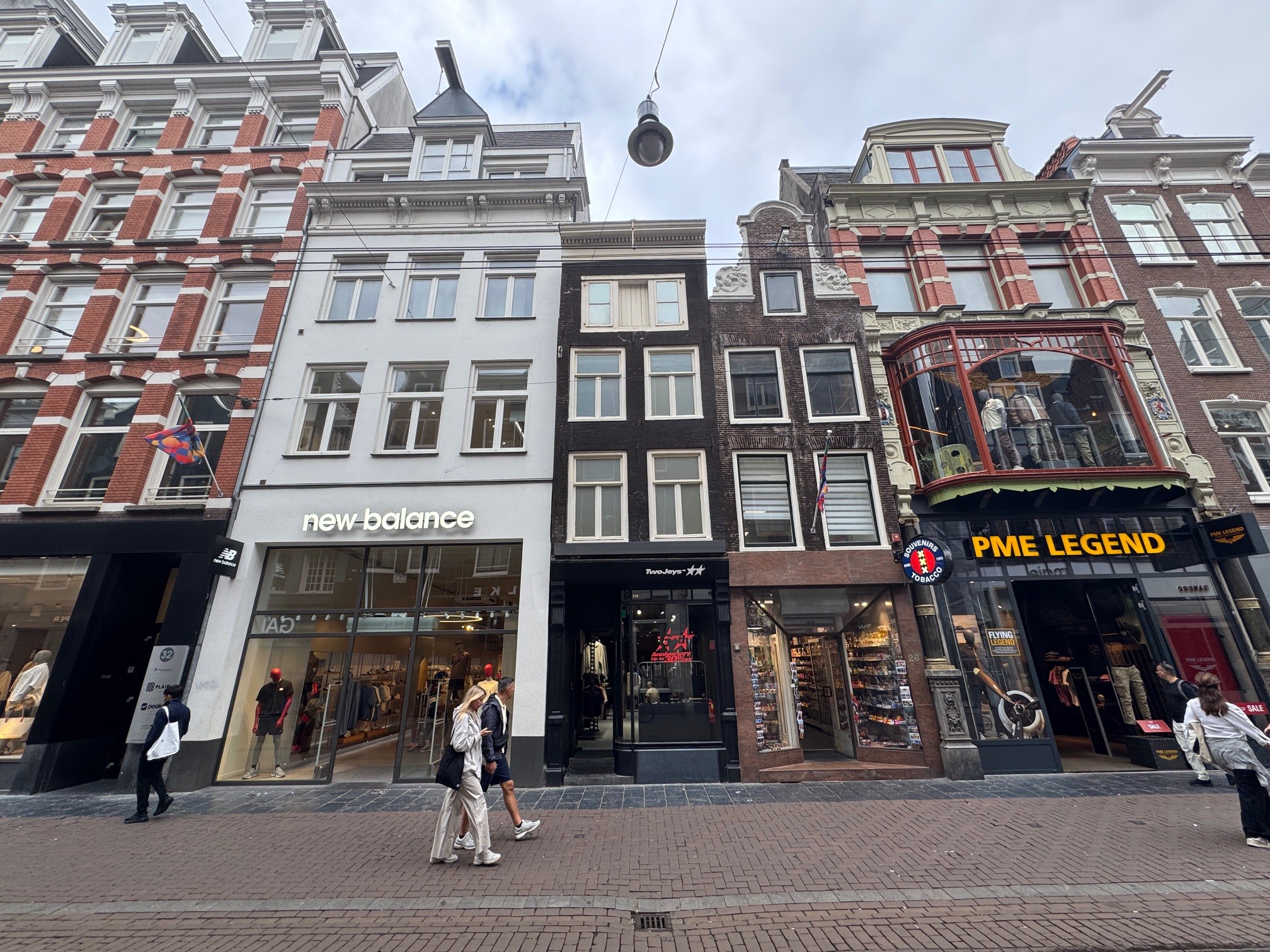 TWOJEYS opens a store at Leidsestraat in Amsterdam - B&O RETAIL Winkelvastgoed specialist | B&O ...